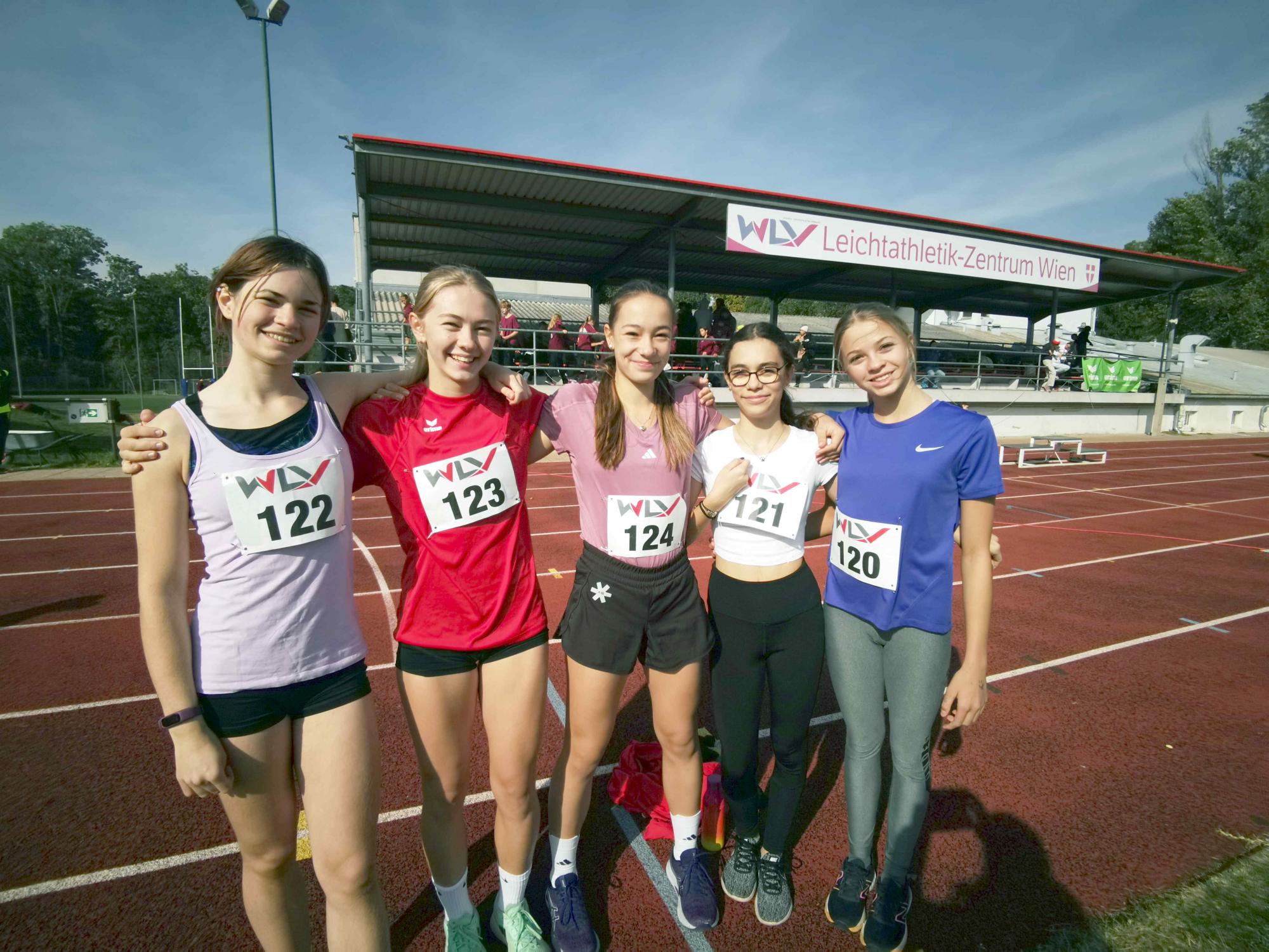 Landesmeisterinnen im Cross Country Lauf | BRG 1